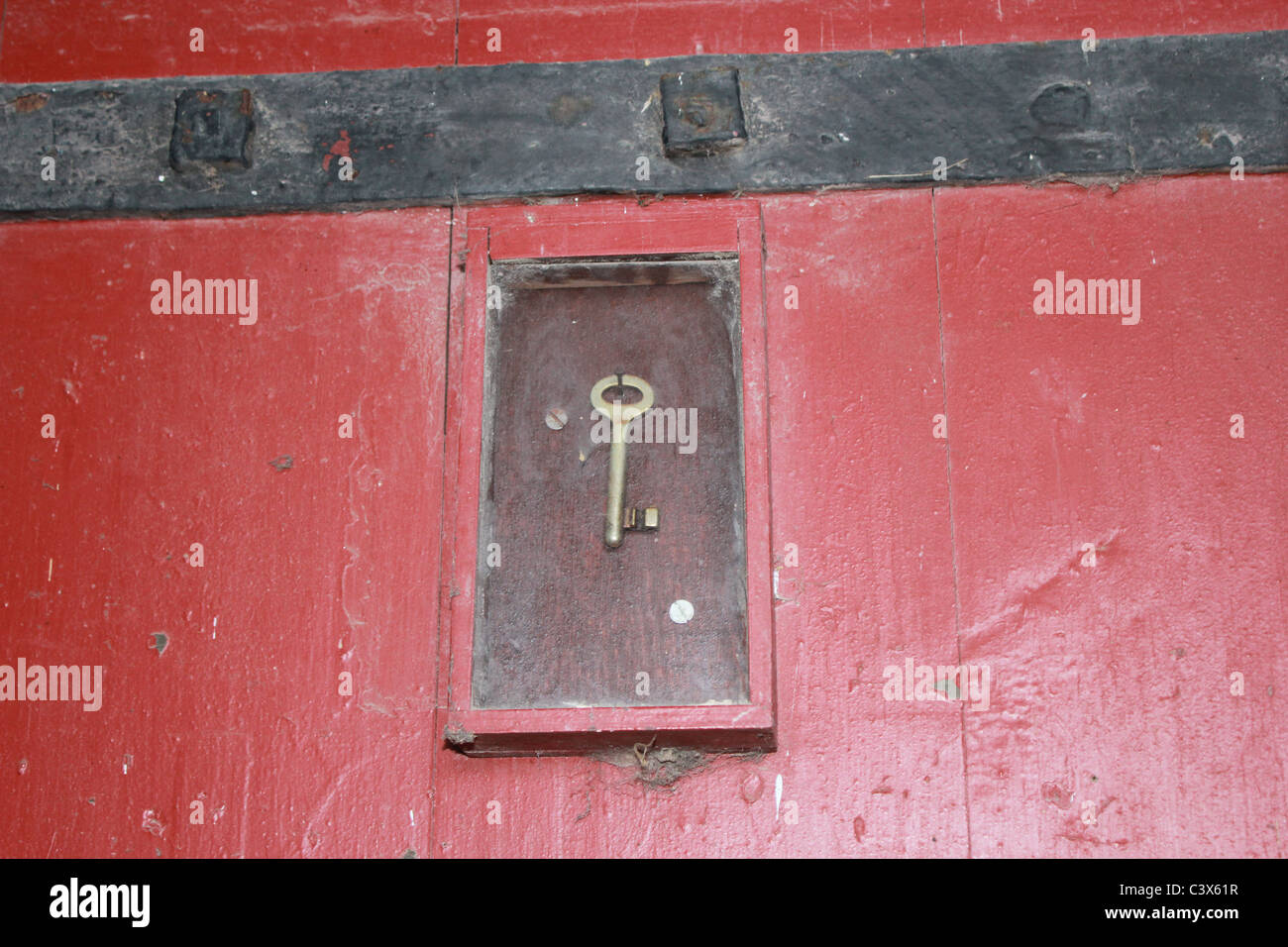 Key box hi-res stock photography and images - Alamy