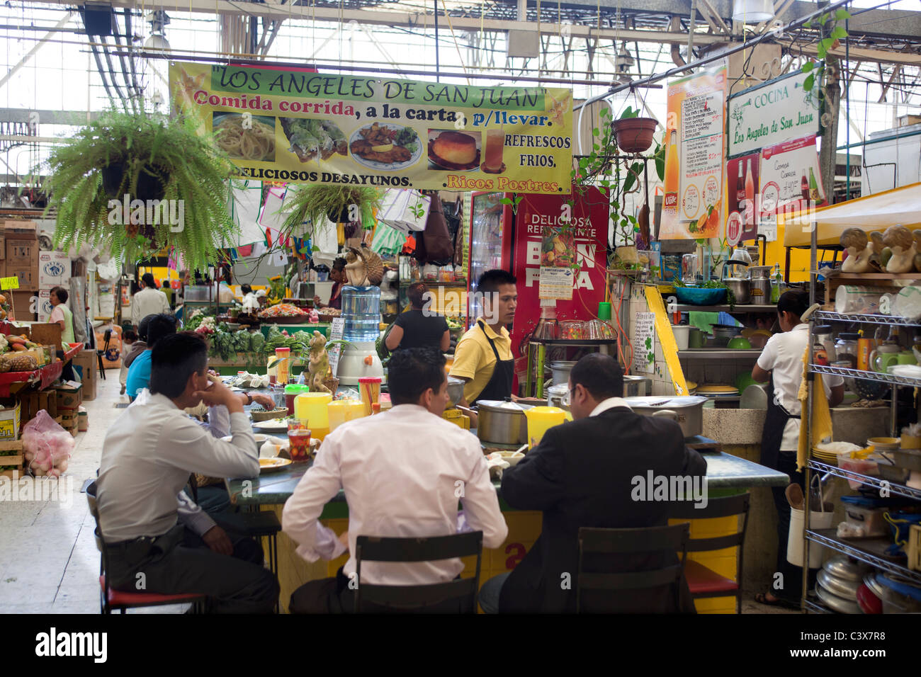Mercado de San Juan Mexico City Stock Photo - Alamy