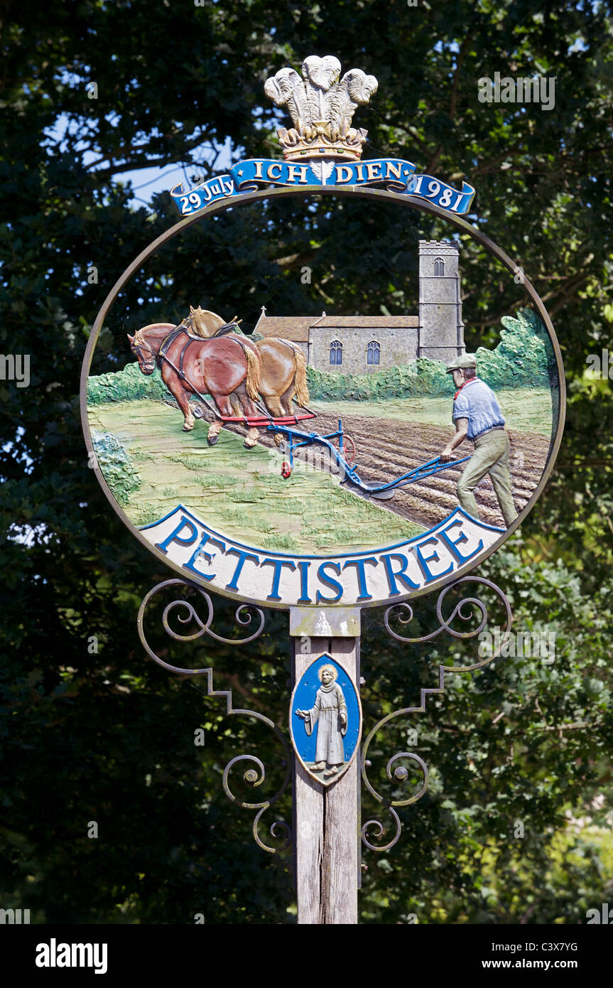 Pettistree village sign Stock Photo - Alamy