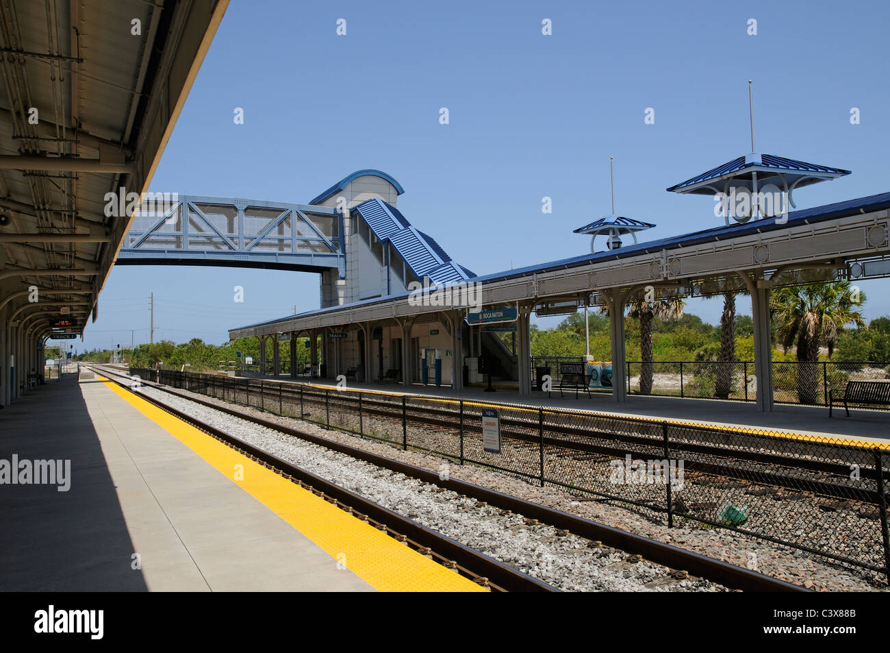 Tri Rail Boca Raton Station Florida USA Stock Photo - Alamy