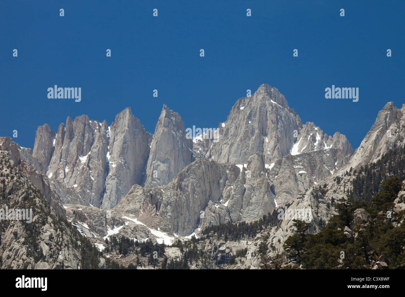 Mount whitney mountain range hi-res stock photography and images - Alamy