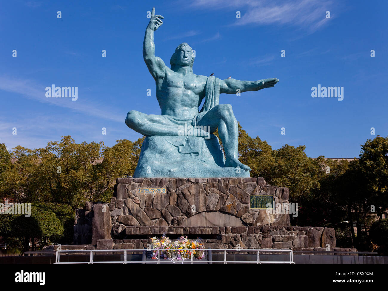 Peace statue nagasaki peace park hi-res stock photography and images ...