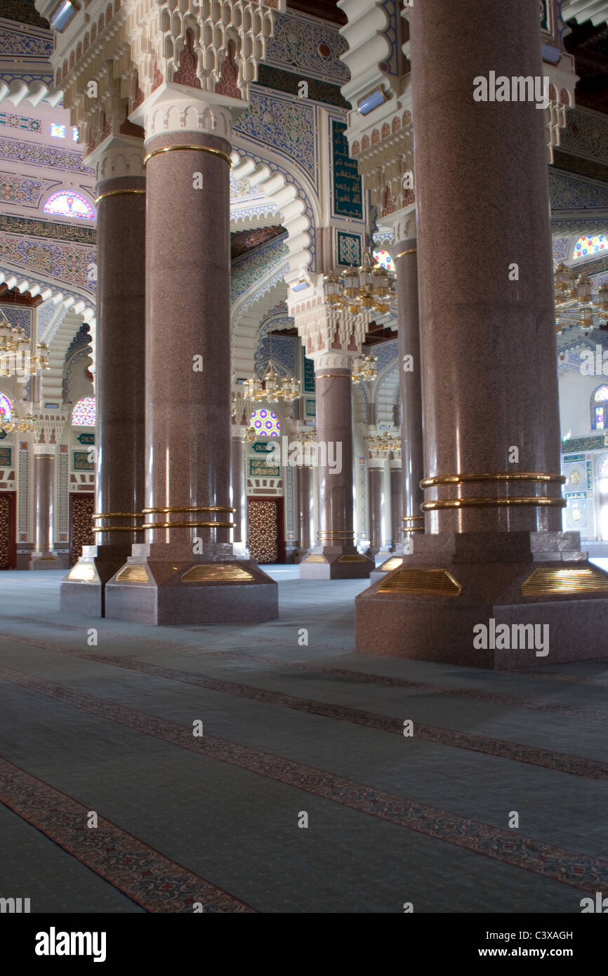 Inside of the mosque hi-res stock photography and images - Alamy