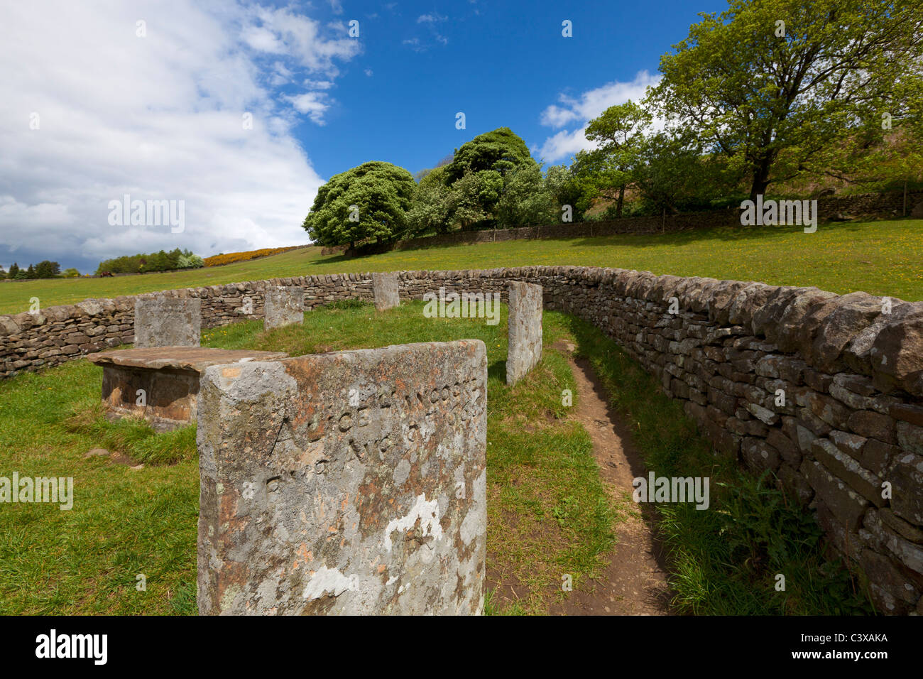 Riley graves enclosed stone wall hi-res stock photography and images ...