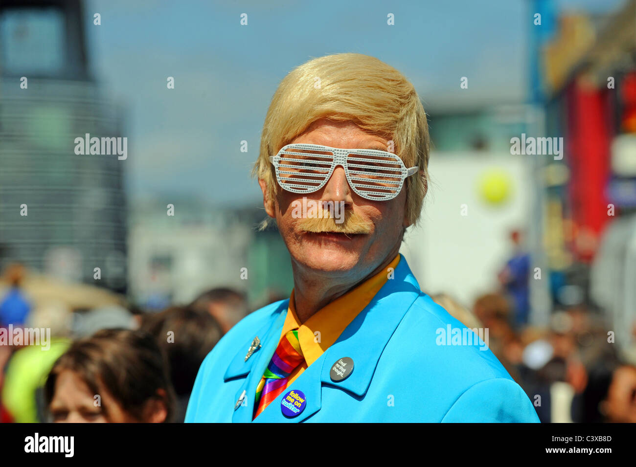 Eccentric entertainer hi-res stock photography and images - Alamy