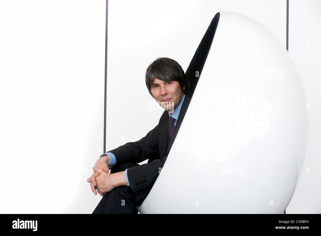 Brian cox astronomer hi-res stock photography and images - Alamy