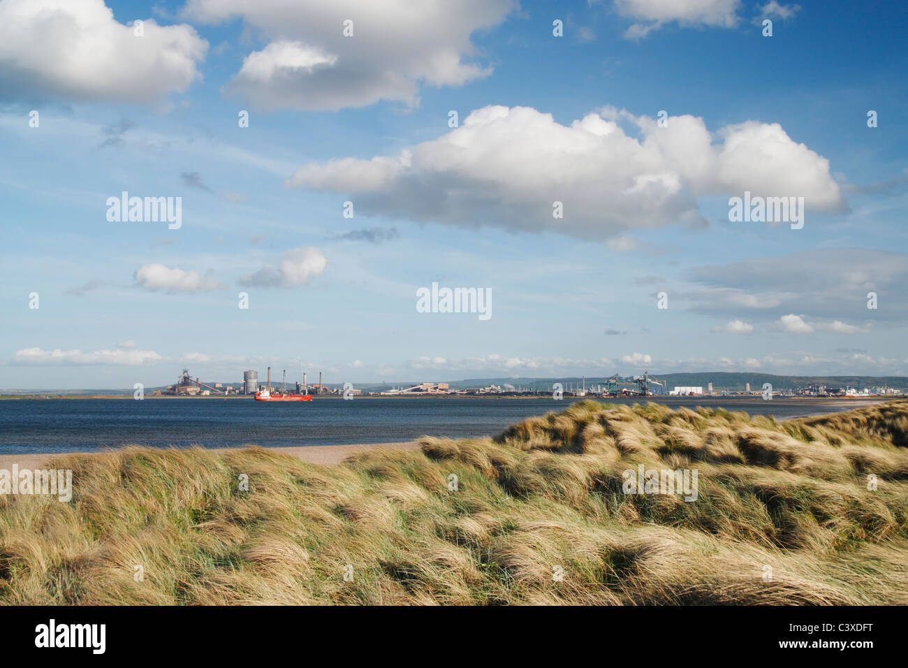 Tees estuary hi-res stock photography and images - Alamy