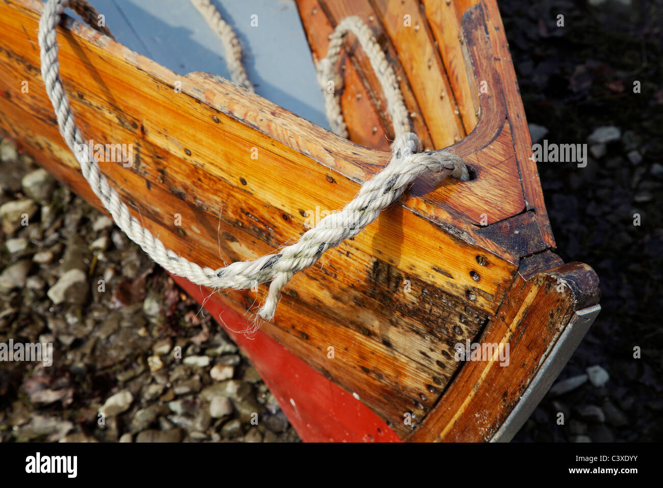 Tying up boat hi-res stock photography and images - Alamy