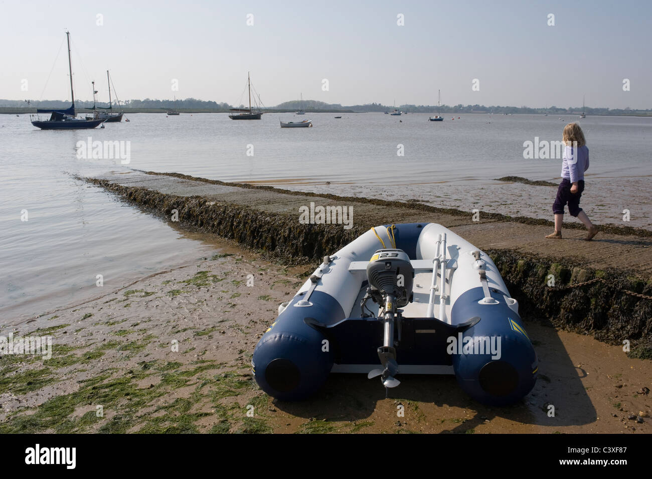 slipway beside river deben at ramsholt suffolk england Stock Photo - Alamy