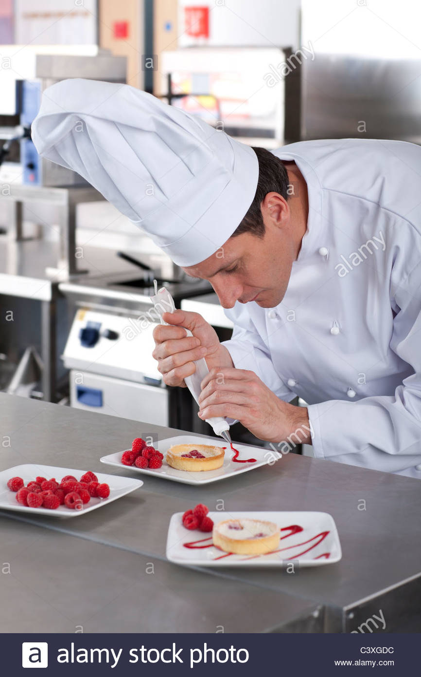Pastry Chef Stock Photos & Pastry Chef Stock Images - Alamy