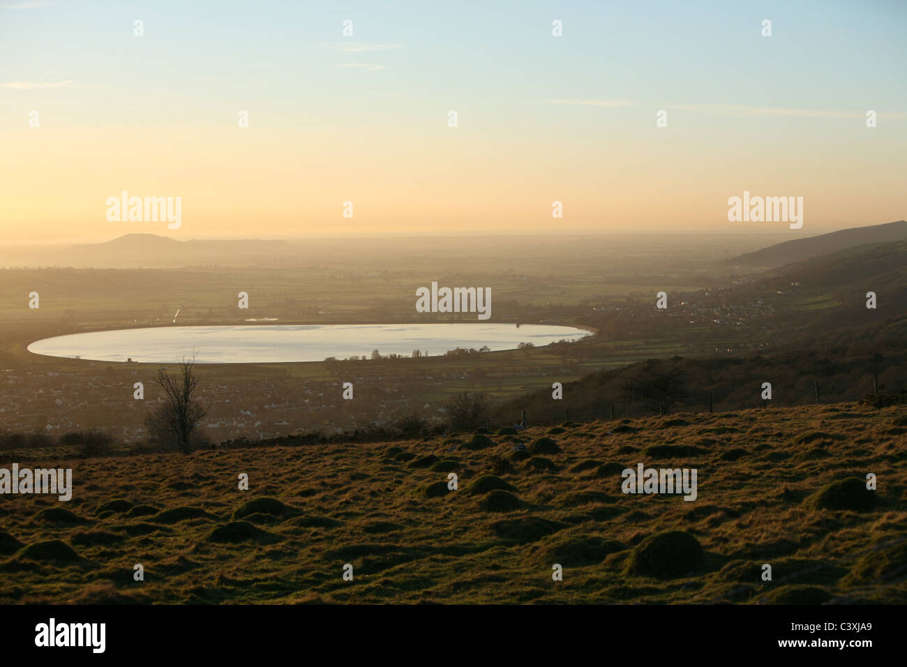 Cheddar reservoir hi-res stock photography and images - Alamy