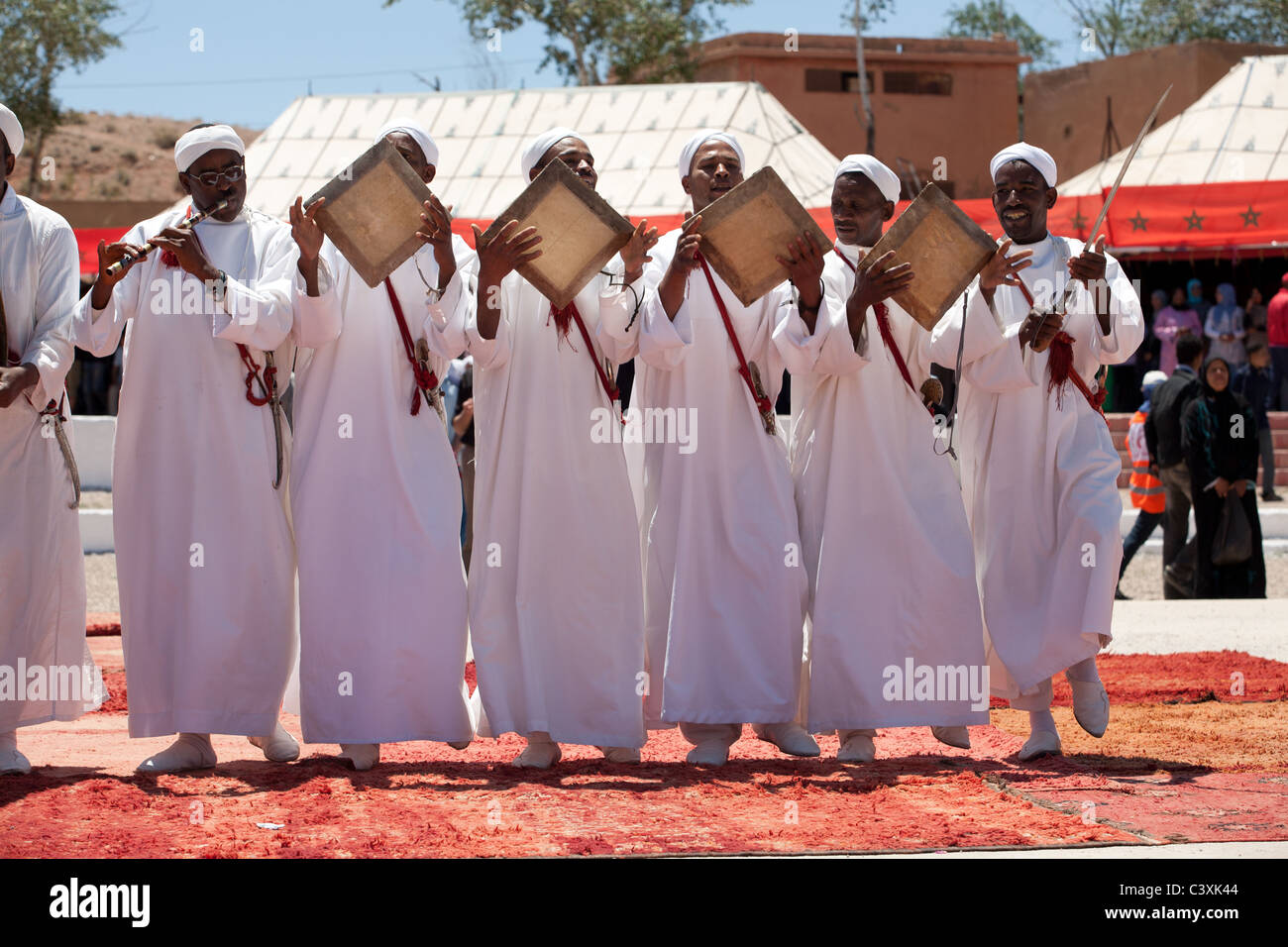 Traditional performers during the annul rose festival El Kelaa M’Gouna ...