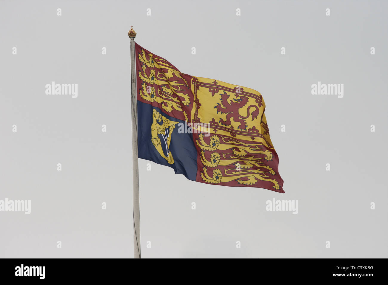 Royal standard flag hi-res stock photography and images - Alamy