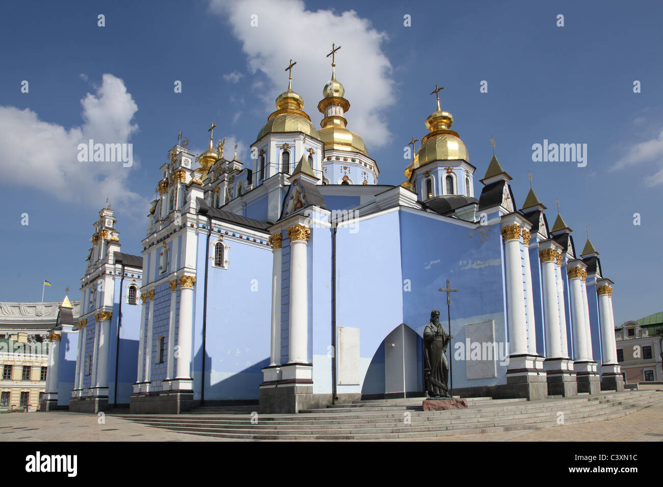 Ukraine. Kiev. St. Michael's Golden-Domed Monastery Stock Photo - Alamy
