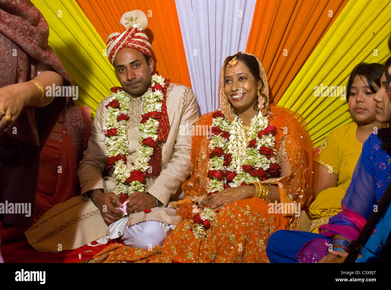 The muslim bride and groom on their wedding day Stock Photo - Alamy
