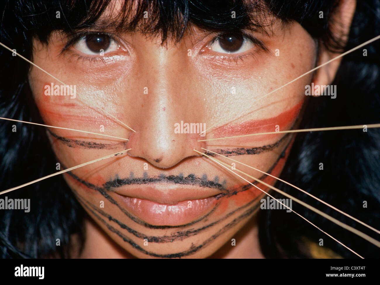 Matses indians hunting hi-res stock photography and images - Alamy