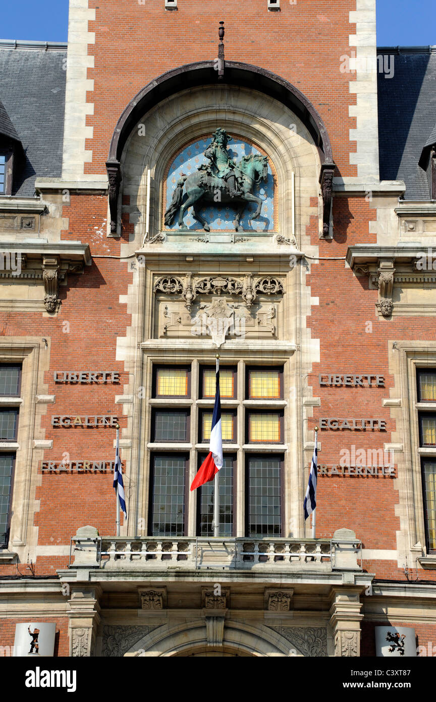 Dunkirk town hall dunkirk france hi-res stock photography and images ...