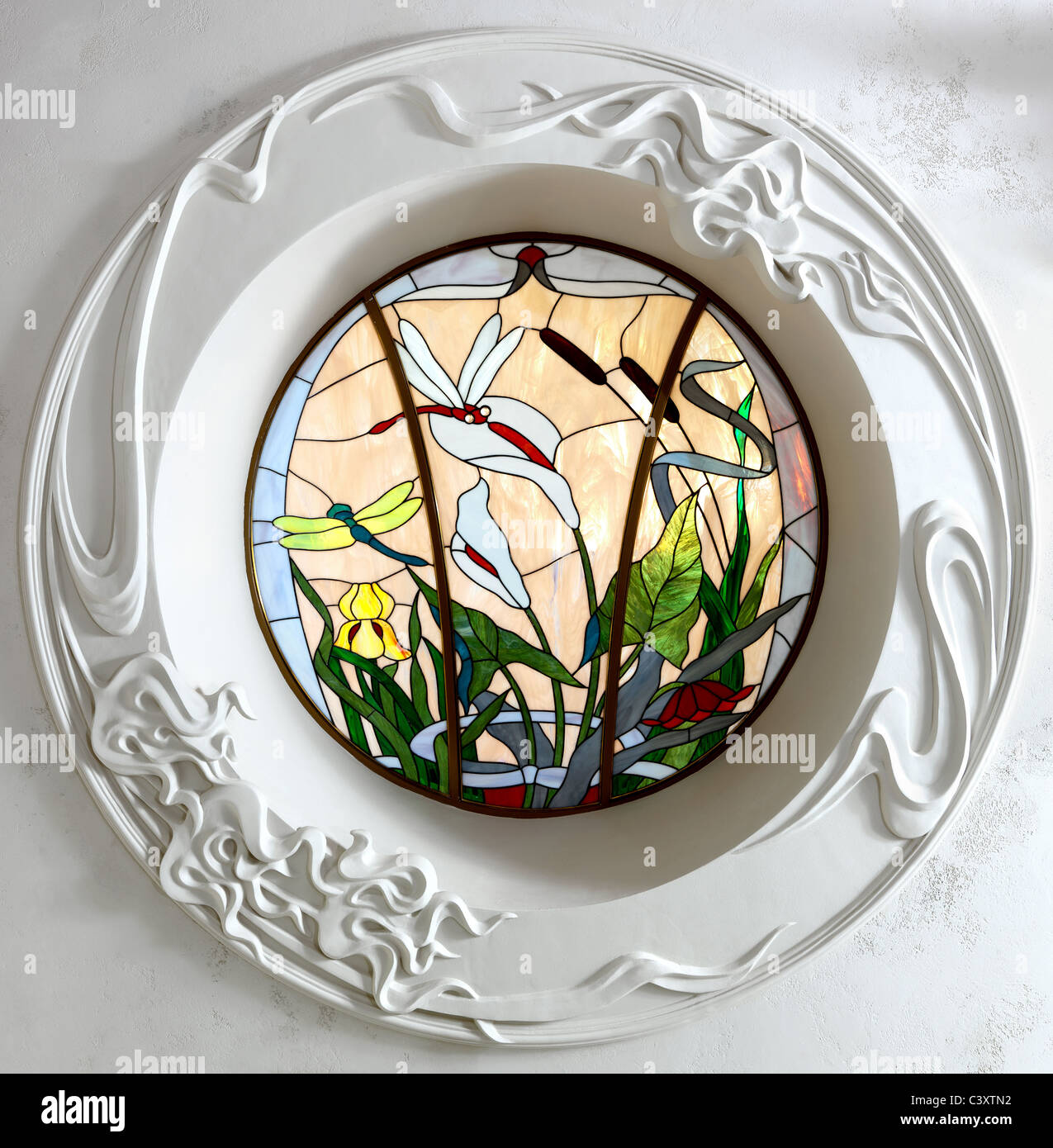 Stained glass window floral pattern hi-res stock photography and images ...