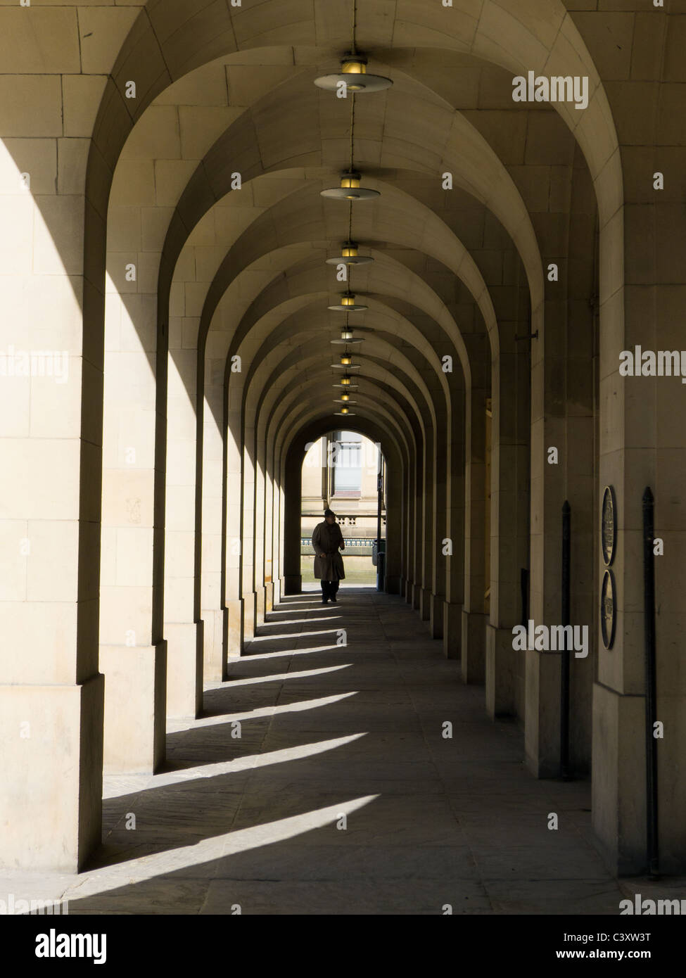 Arched walkway, Manchester Stock Photo - Alamy
