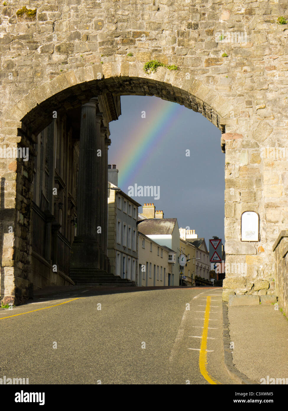 Rainbow arch hi-res stock photography and images - Alamy