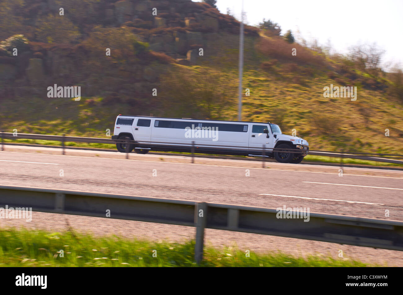Stretch limo hi-res stock photography and images - Alamy