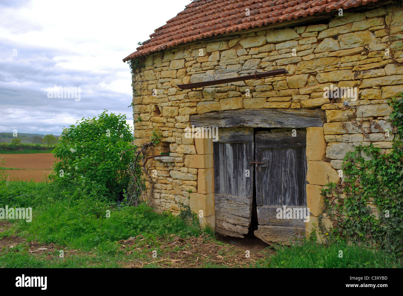 Wooden lintel hi-res stock photography and images - Alamy