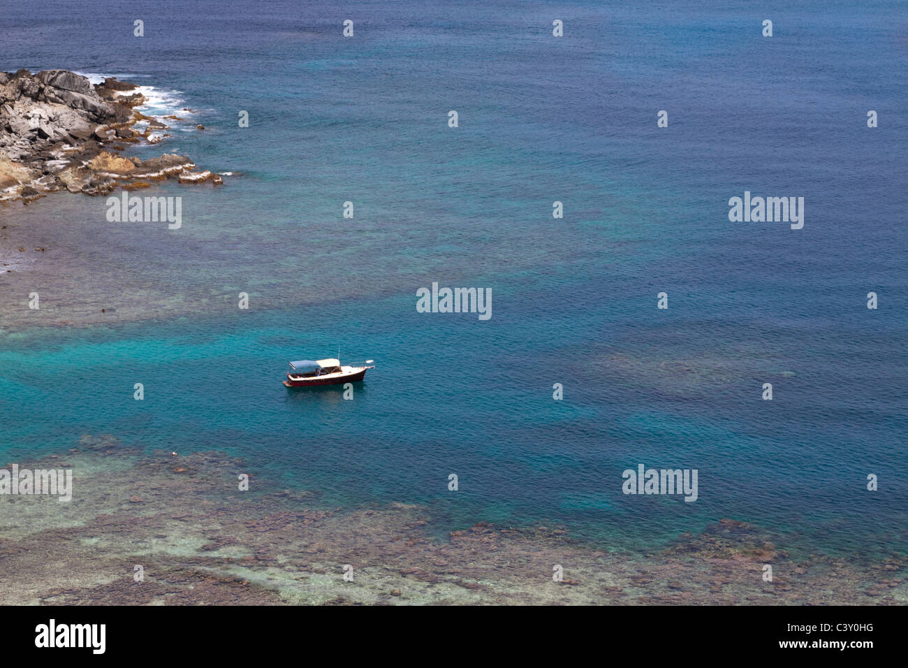 Explore the shore hi-res stock photography and images - Alamy