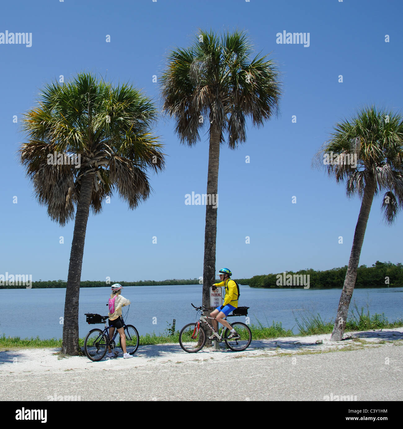 Cyclists in the JN 'Ding' Darling National Wildlife Refuge on Sanibel ...