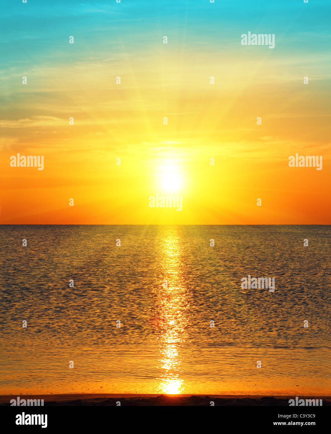 Sunrise beauty in nature hi-res stock photography and images - Alamy
