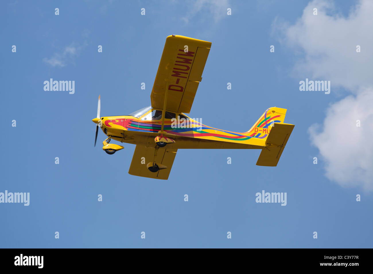Microlight aircraft hi-res stock photography and images - Alamy
