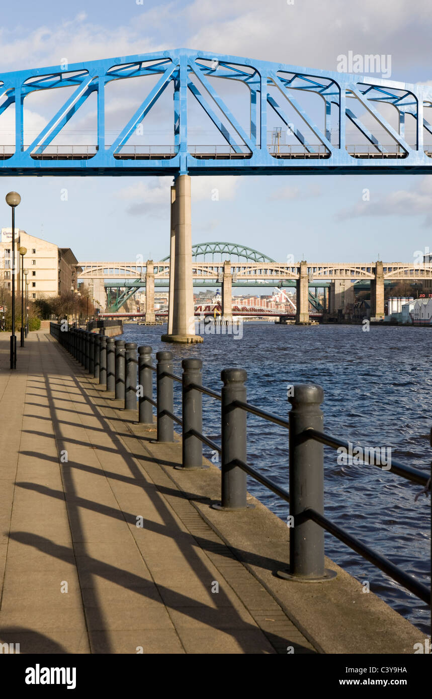 The Queen Elizabeth II Metro Bridge over the River Tyne, Newcastle upon ...