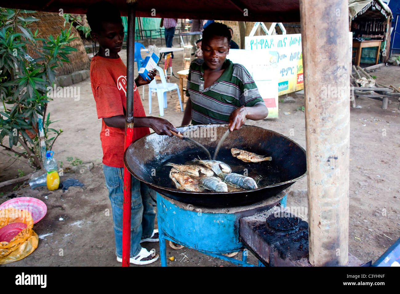 Makeshift restaurant hi-res stock photography and images - Alamy