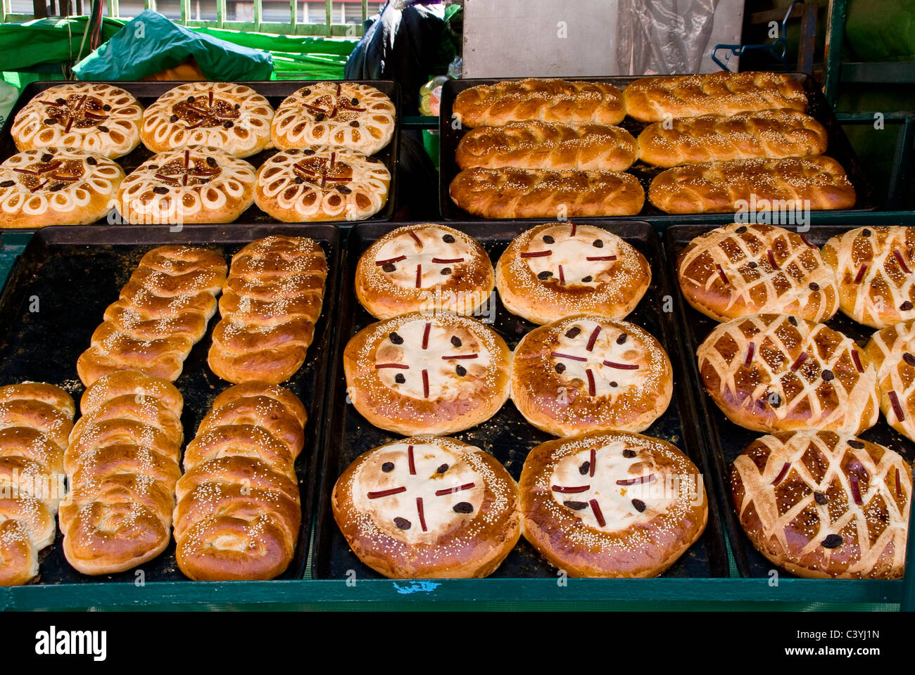 Sunday market in Tlacolula town.Cakes . Oaxaca,Mexico Stock Photo - Alamy