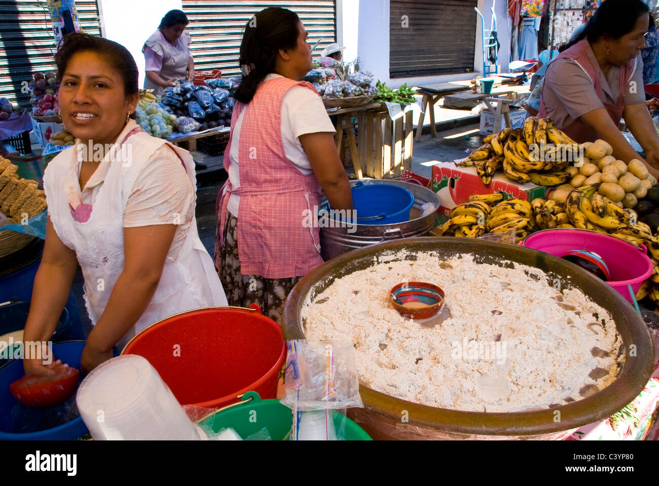 Sunday market in Tlacolula town. Oaxaca,Mexico. Natives people Stock ...