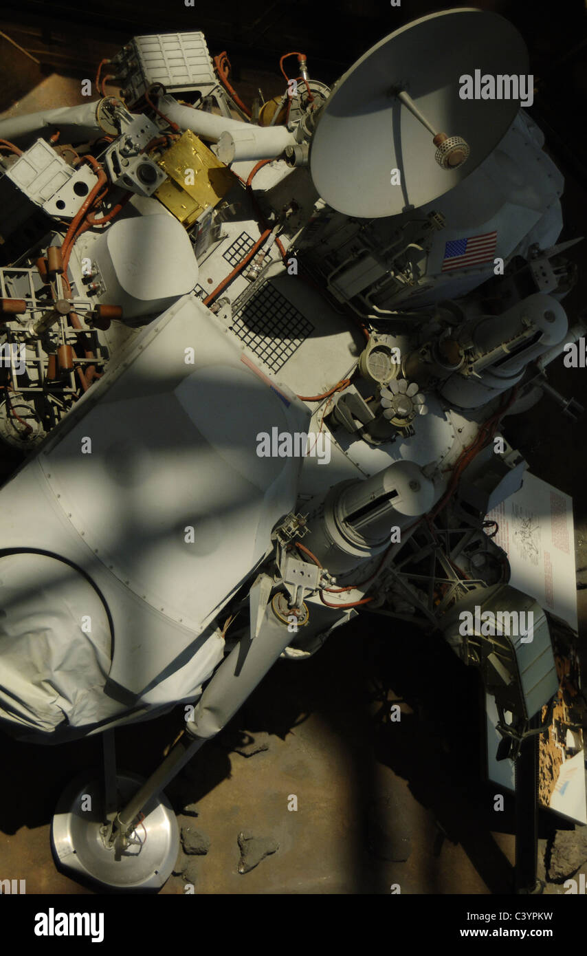 1976 Viking Space Mission Leader Pics About Space