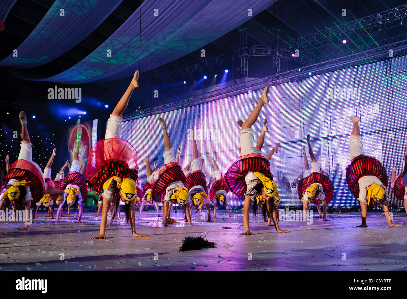 Stage and stands hi-res stock photography and images - Alamy