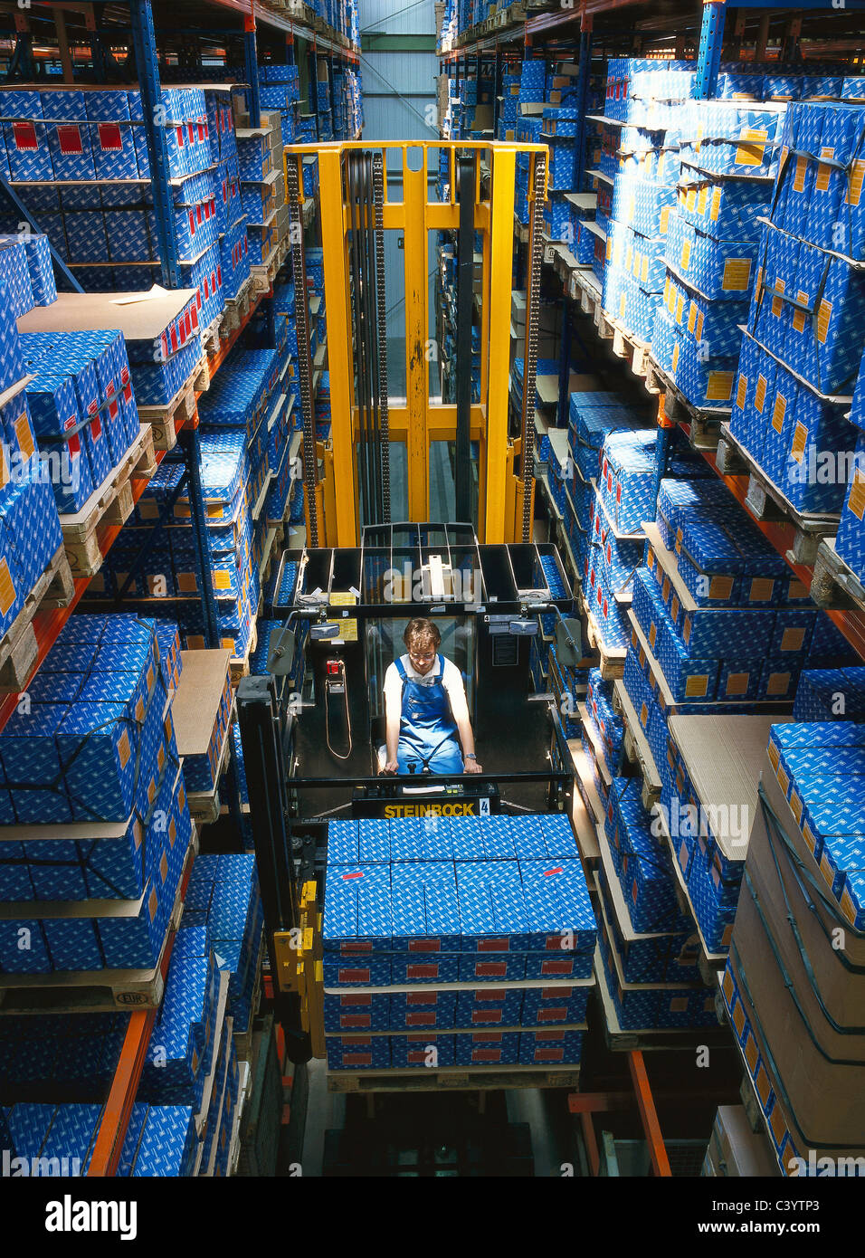 Workplace dispatch hi-res stock photography and images - Alamy