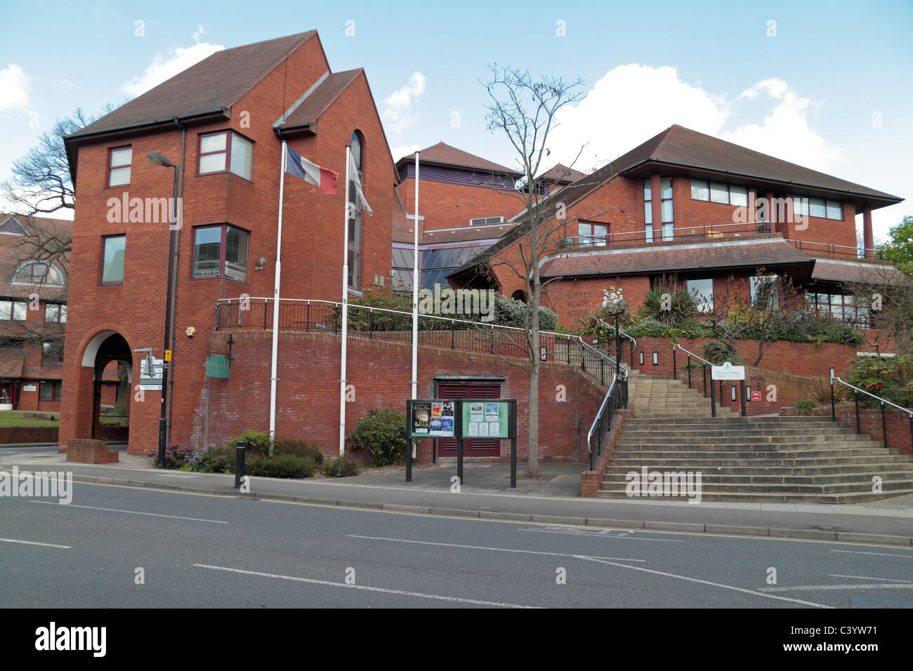 Surrey heath hi-res stock photography and images - Alamy