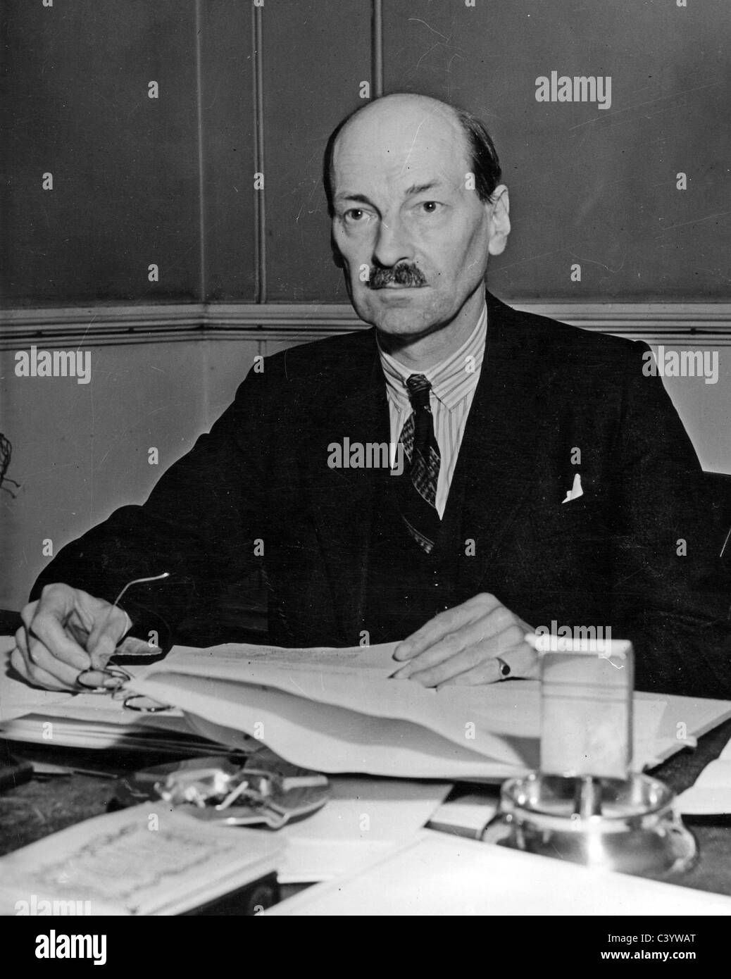 In 1945 british prime hi-res stock photography and images - Alamy