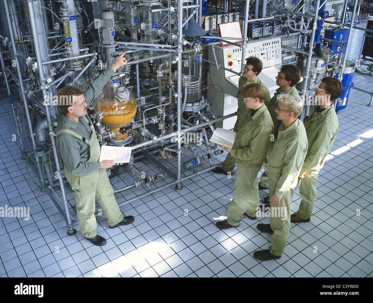 Technical education apprentice hi-res stock photography and images - Alamy