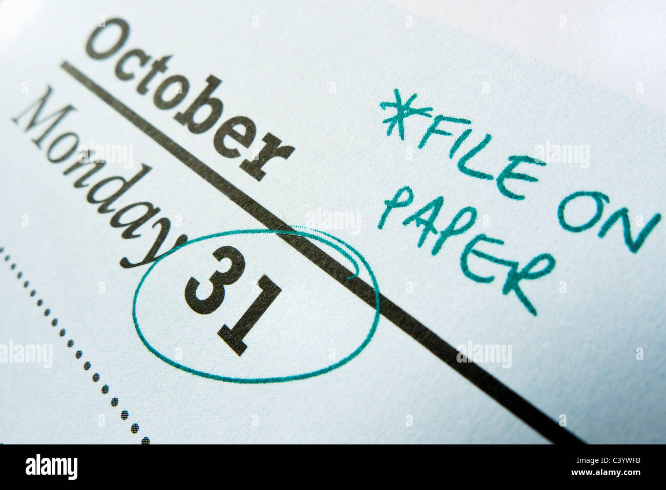 Tax return form hi-res stock photography and images - Alamy