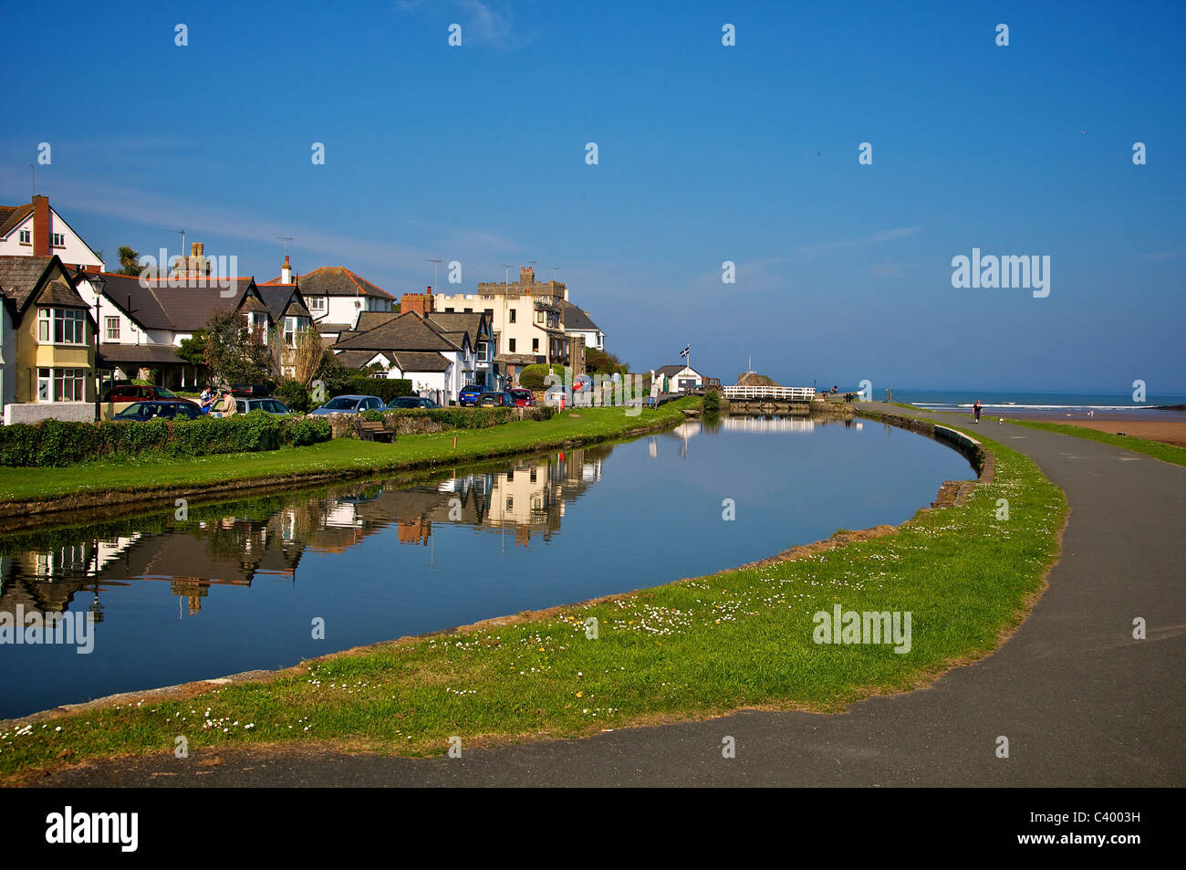Bude Cornwall UK Canal Sea Lock Sealock Stock Photo - Alamy