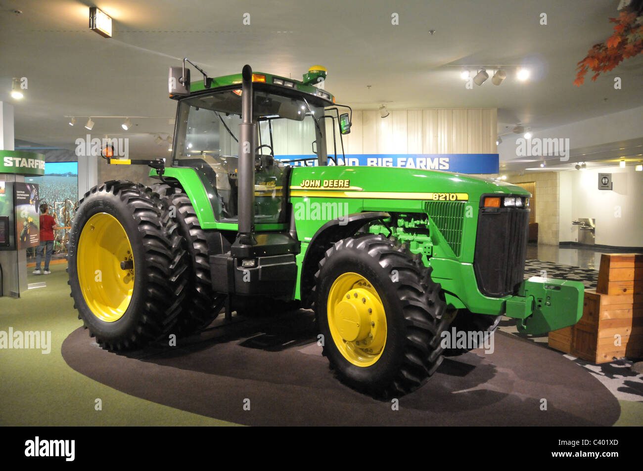 John Deere Tractor Stock Photo - Alamy