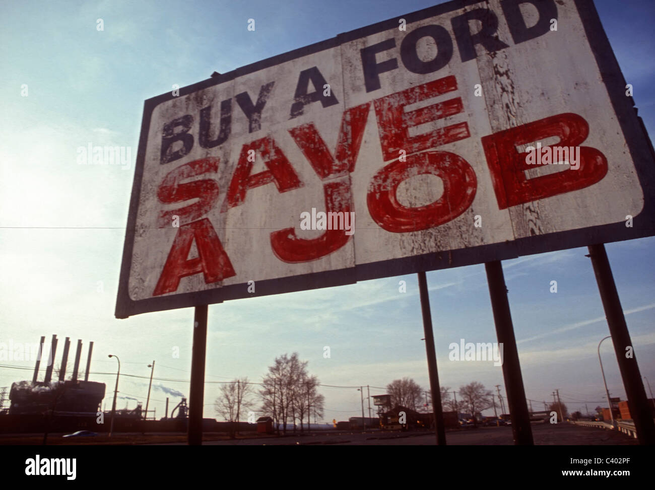 Ford rouge plant hi-res stock photography and images - Alamy