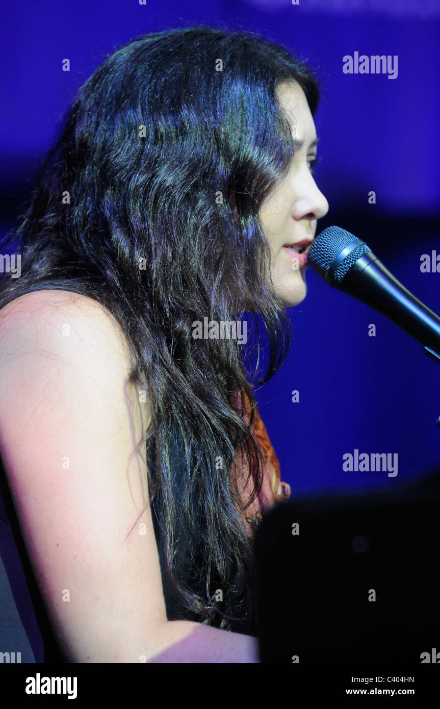 Vanessa carlton hi-res stock photography and images - Alamy