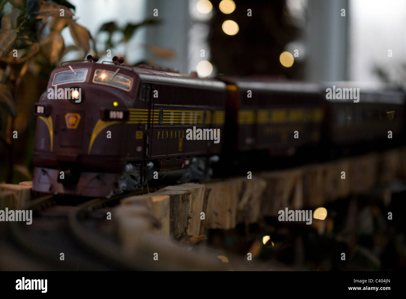 Toy train model hi-res stock photography and images - Alamy