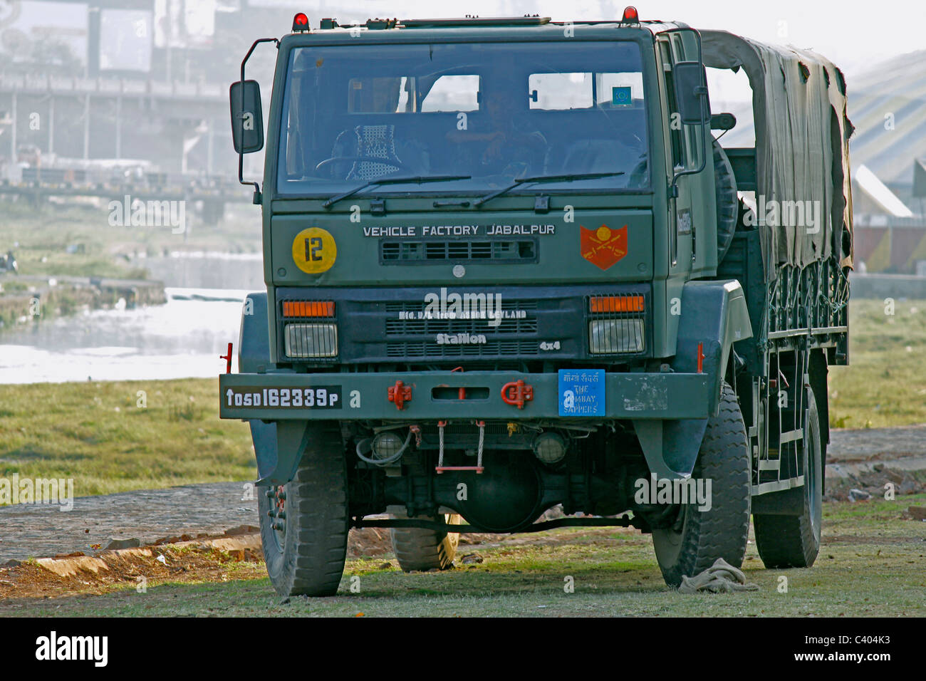 Indian army truck hi-res stock photography and images - Alamy