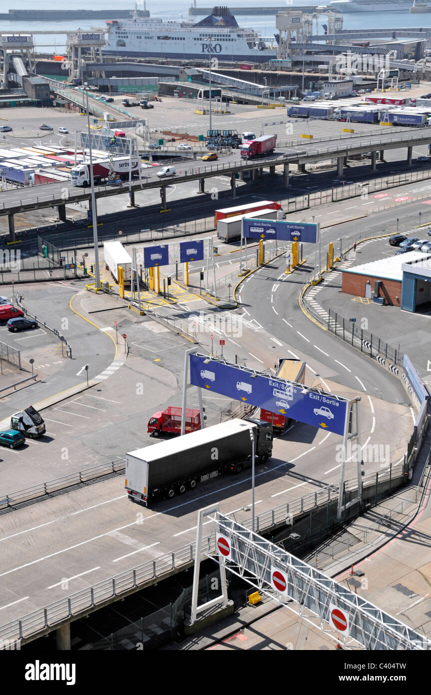 Newly arrived cross channel ferry traffic heading towards exit and ...