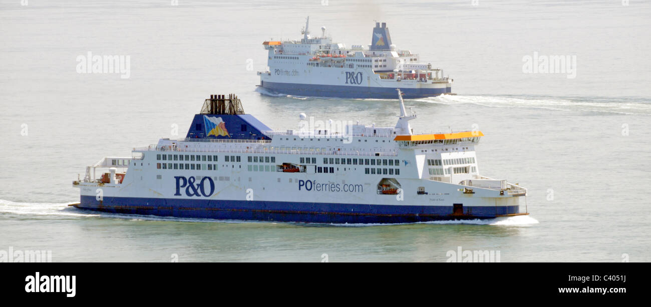 Cross channel ferries hi-res stock photography and images - Alamy