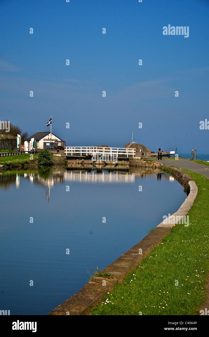 Bude Cornwall UK Canal Sea Lock Sealock Stock Photo - Alamy